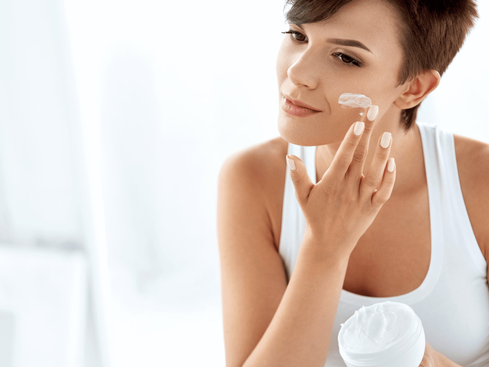 A List Make Up Artists Recommend Using These Moisturizers Under Makeup